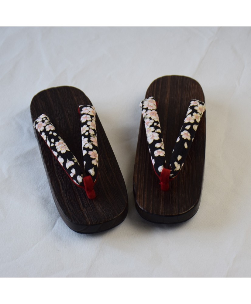 geta , Japanese woman traditional shoes