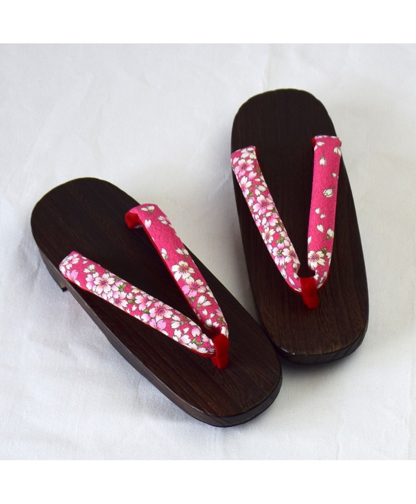 geta , Japanese woman traditional shoes