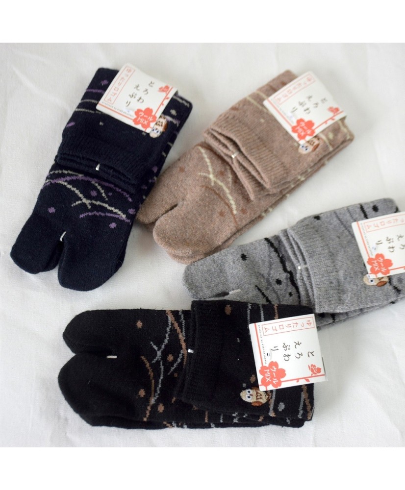 japanese tabi socks haru sakura