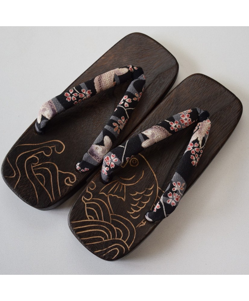 ITTOBORI GETA carved by Japanese craftsmen